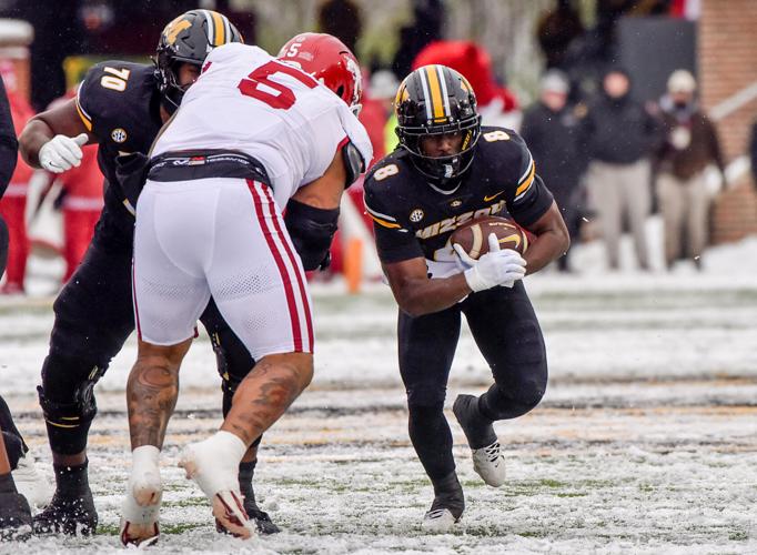 Snow business: Cook, Carroll lead Mizzou to late win as Tigers again ...