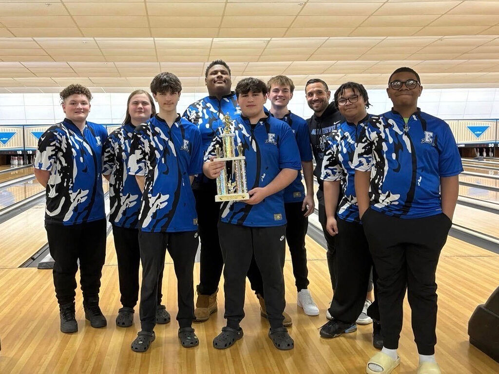 Ewing Boys Bowling Rides Curtiss’ Surge to 13–1 Start | Ewing Observer ...