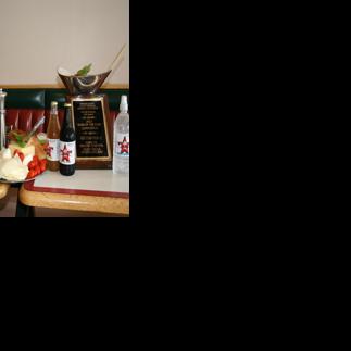 Farm-fresh pies from Red Star Pizza | Ewing Observer | communitynews.org