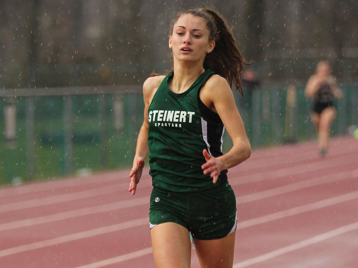 Will to win powers 800 newcomer Ashley Navarro to front of the pack ...