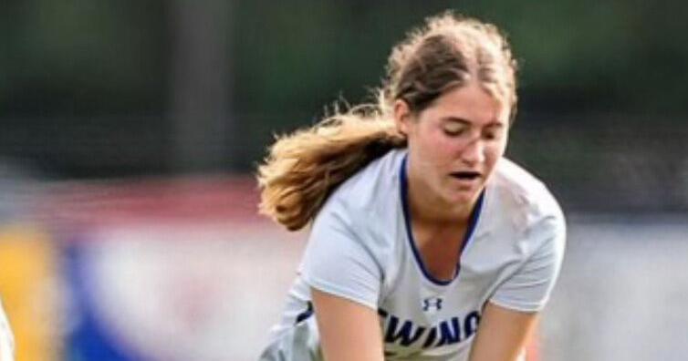 Morgan Dwyer leads Ewing field hockey with heart | Ewing Observer ...