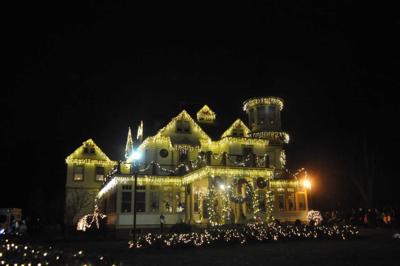 Experience Christmas 1890s style at the Kuser Mansion | Hamilton Post ...