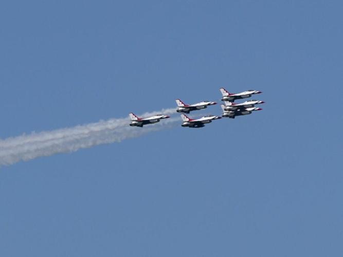 Ewing photographer captures images of jet flyover tribute | Ewing ...