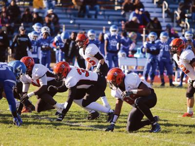 D-line brings fire back to Hamilton West football | Hamilton Post ...