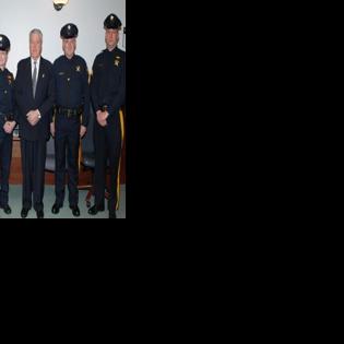 Sheriff Jack Kemler promotes five officers | News | communitynews.org