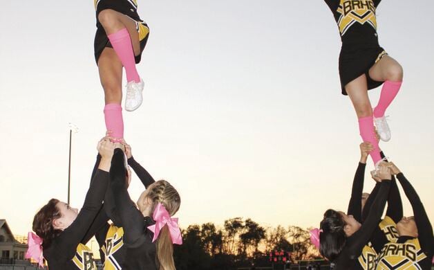 Scotties cheer way to competition | Bordentown Current | communitynews.org