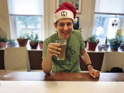 Jon Solomon brings WPRB music marathon home for the holidays | Archives ...