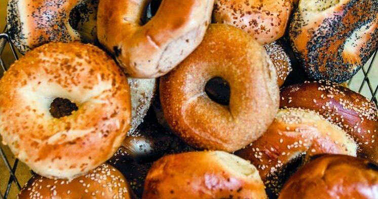 Focus on community makes Bagel Loft feel like home | Mercer Eats – Food ...