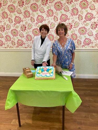 Record-breaking attendance at A.V. Chamber of Commerce dinner | Local ...