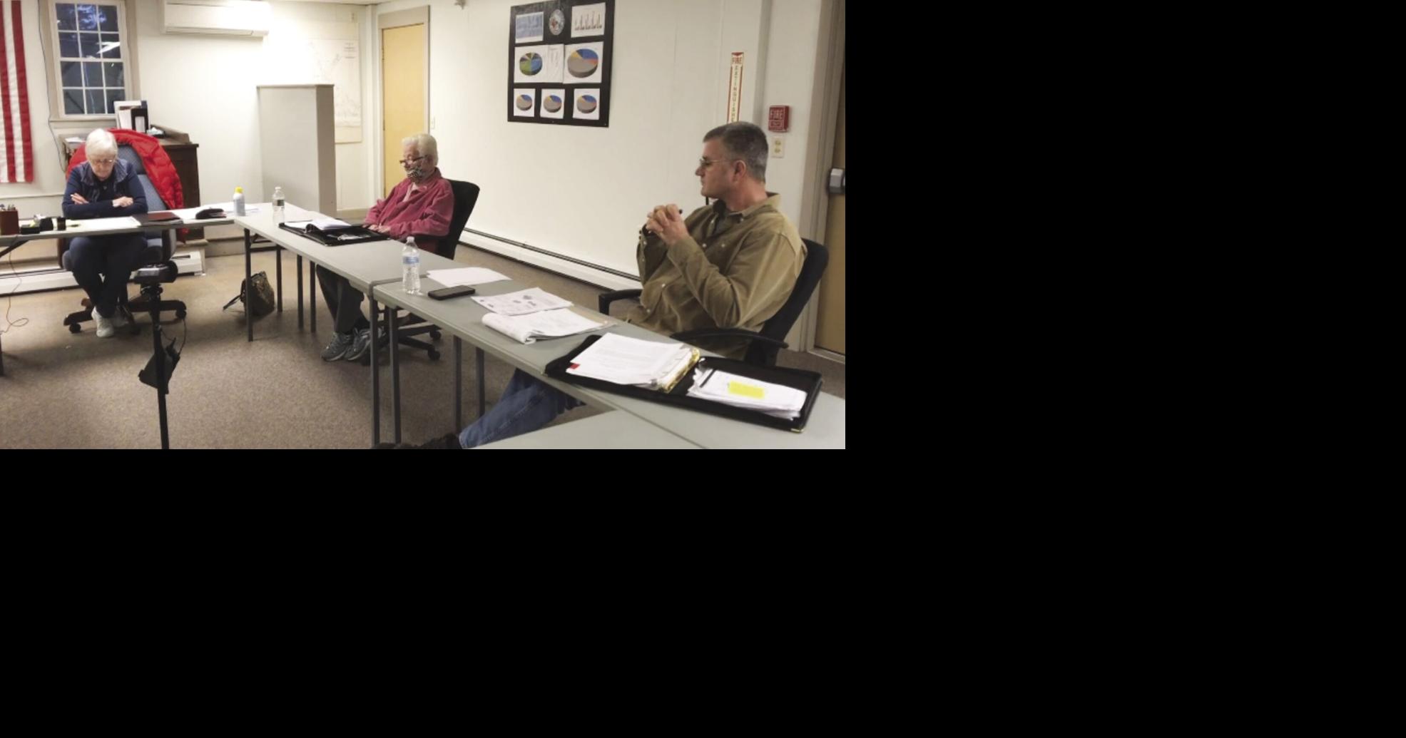 Ossipee selectmen reopen town hall | Local News | conwaydailysun.com