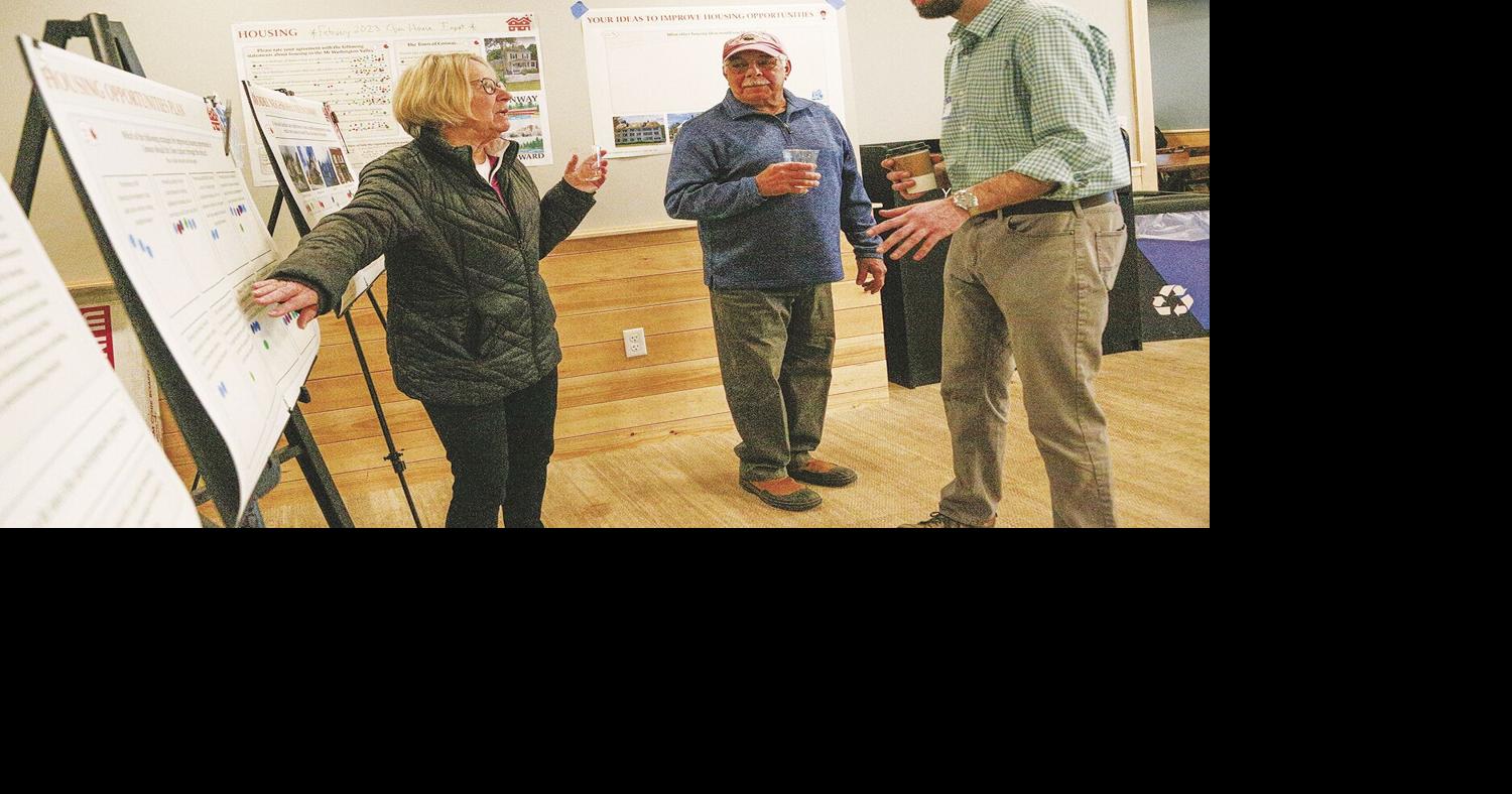 Good turnout at master plan open house | Local News | conwaydailysun.com