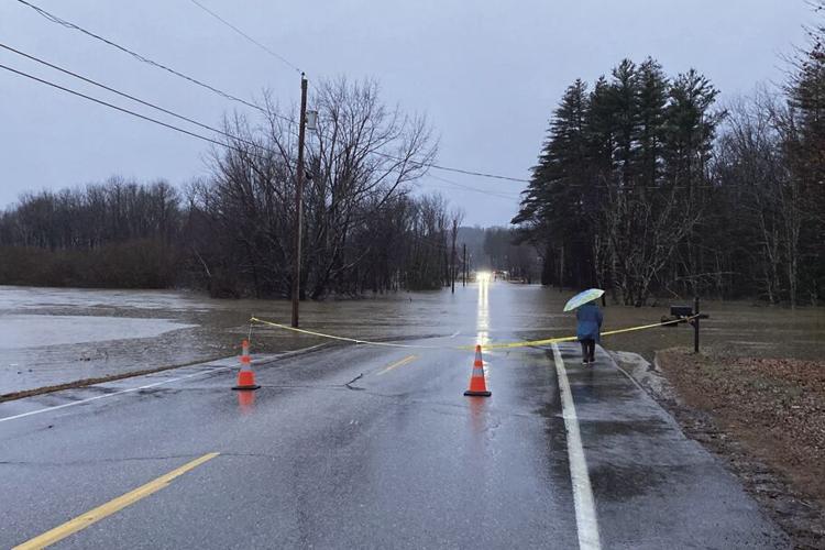 Rain, wind cause flooding in local towns | Local News | conwaydailysun.com