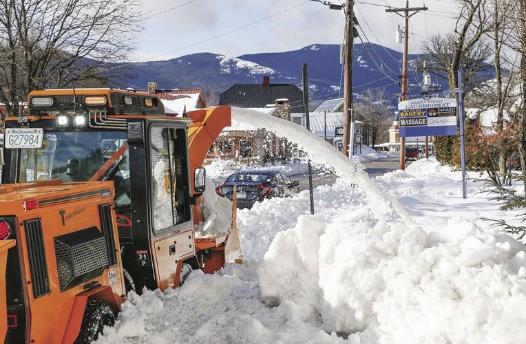 Valley residents dig out from latest wet, heavy snow | Local News ...