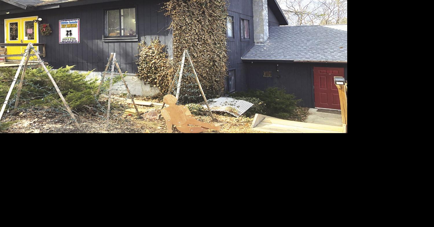 Former Chuck Roast building sells for $373k | Local Business News ...