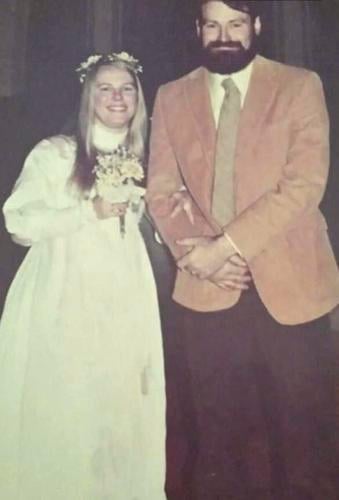 Love in the Sun: Lee Frizzell and Frank Hubbell: SOLO, together | Local ...