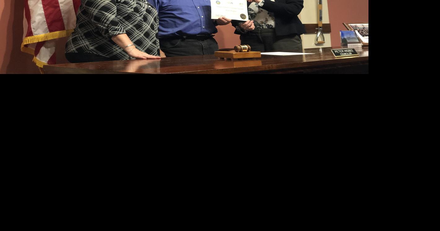 Commission on Aging honors Berlin volunteer Peter Higbee | The Berlin Sun | conwaydailysun.com