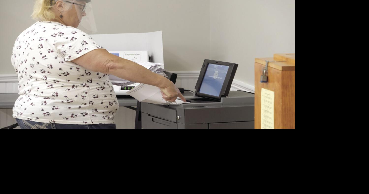 Fryeburg residents vote down airport | Local News | conwaydailysun.com