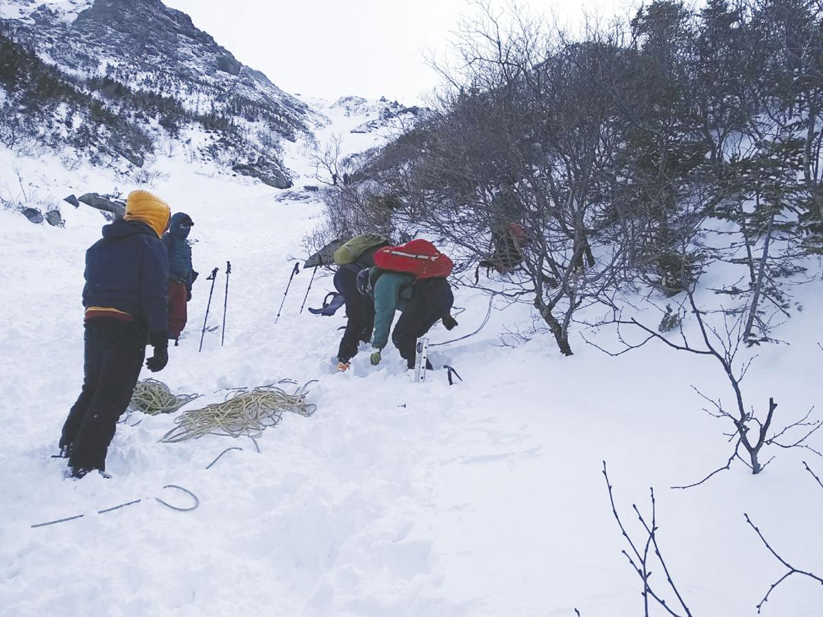 Snow rangers: Keeping Mount Washington visitors safe | Local News ...