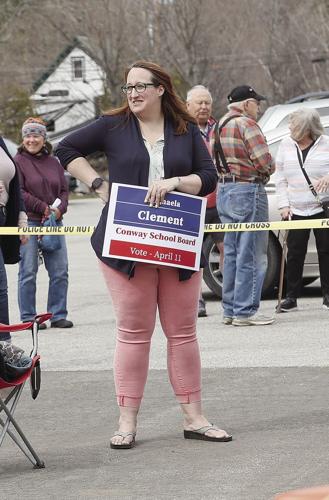 Snow, Stearns, DiGregorio win school seats; chair up for grabs | Local ...