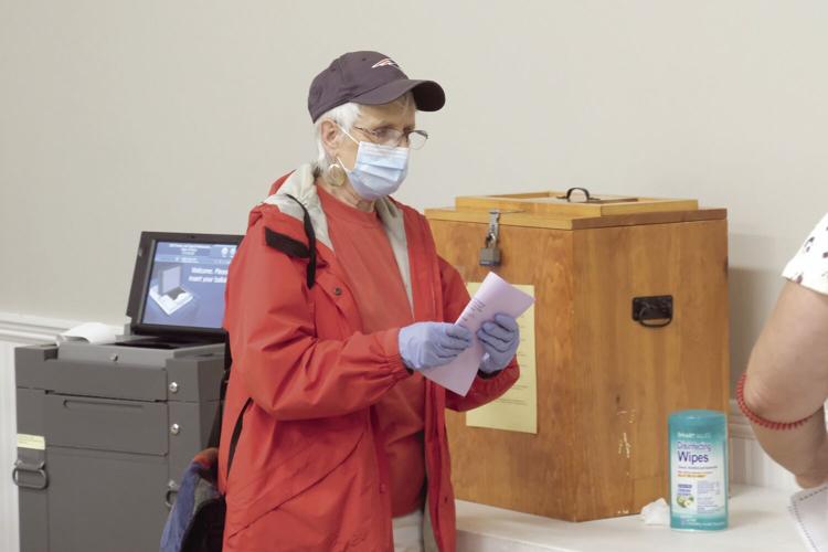 Fryeburg residents vote down airport | Local News | conwaydailysun.com