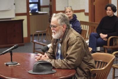 Hounsell calls for 'watchdog' charter commission candidates | Local ...