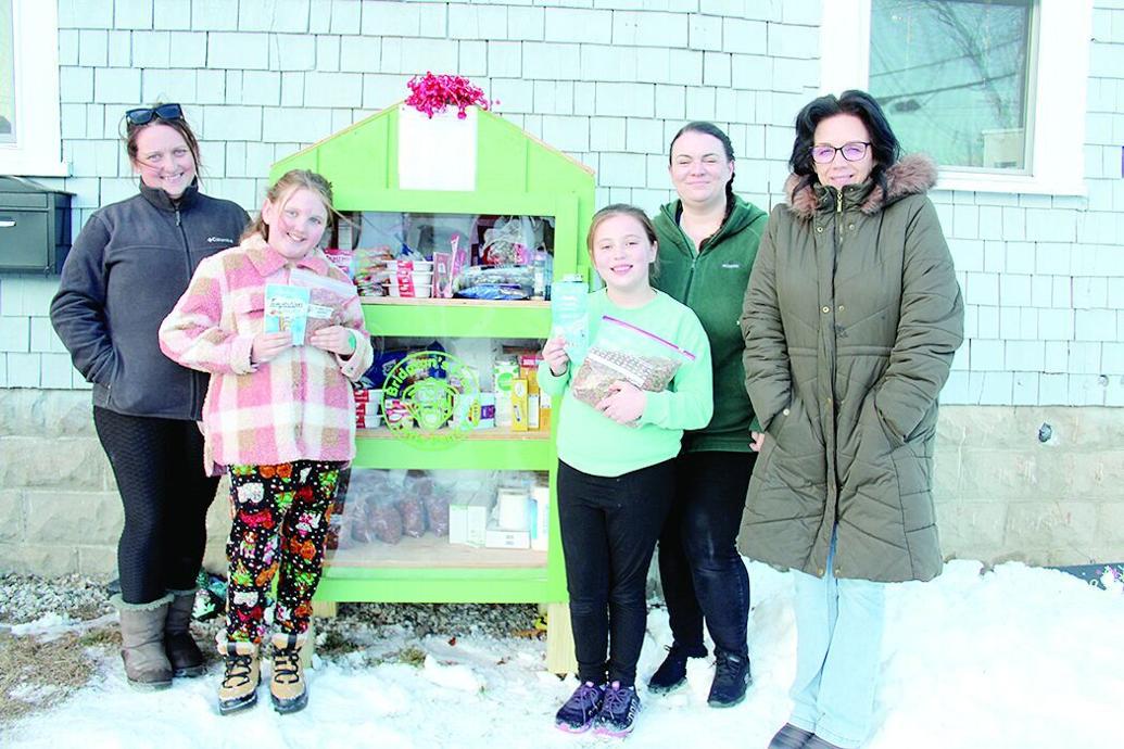 24/7 Little Food Pantry — 'Nobody should go without' | News ...