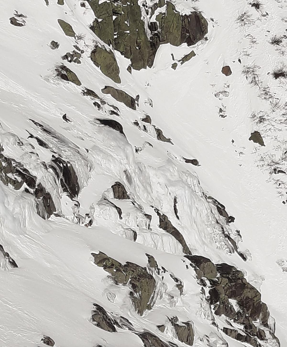 2 Hikers Survive 500' Fall In Tuckerman Ravine - Unofficial Networks