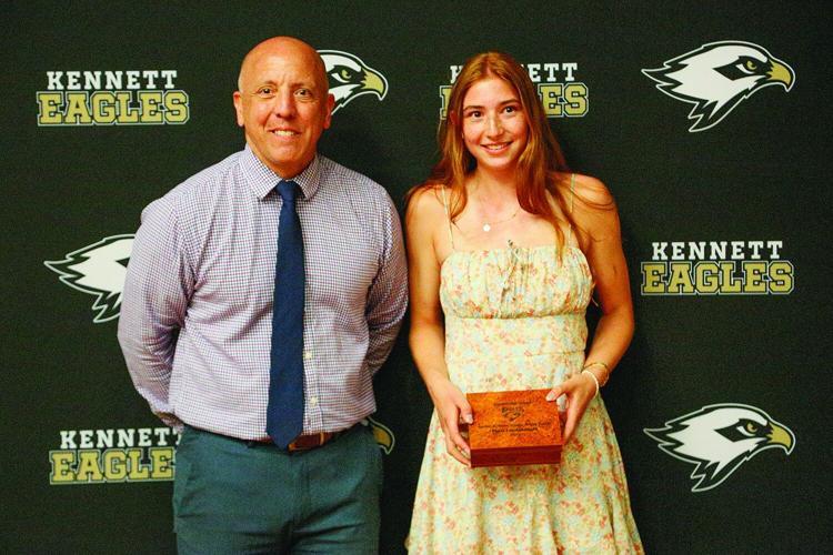 Eagles honored at Spring Sports Awards | High School | conwaydailysun.com
