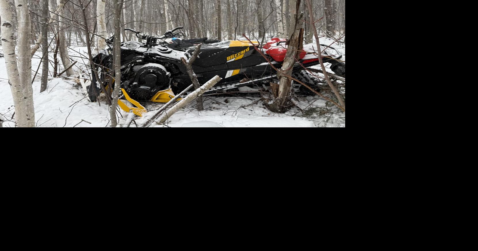 Snowmobile crash in Franconia injures one man | Local | conwaydailysun.com