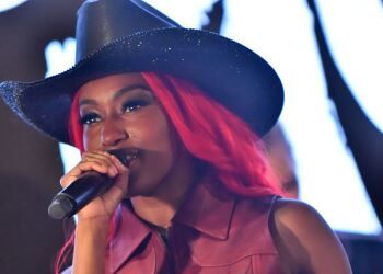 Reyna Roberts Vies For ‘AGT’ Crown This Summer. | News | countryinsider.com