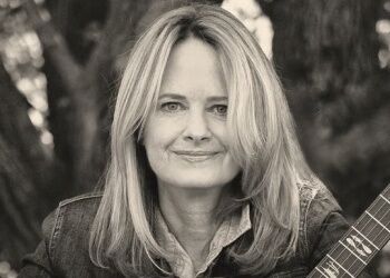Alison Brown To Be Honored At Hall Of Fame. | News | countryinsider.com