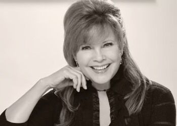 Louise Scruggs Memorial Forum Honors Lorianne Crook In August. | News ...