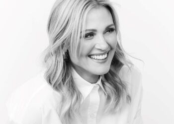 Apple Music Country Brings Laurissa Phillips On Staff. | News ...