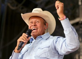 Neal McCoy Surprises Bobby Bones, Invites Listeners For ‘Pledge ...