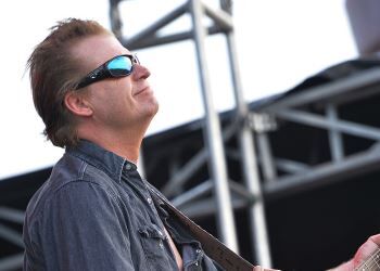 Texas Singer Charlie Robison Dies At 59. | News | countryinsider.com