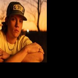 Enchntmnt/Warner Signs Blake Whiten. | News | countryinsider.com