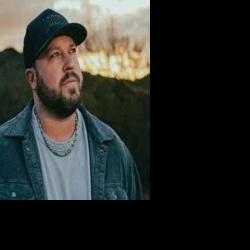 Mitchell Tenpenny Plots Theater Tour For Fall. | News | countryinsider.com