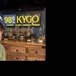 Mason Stanfield Signs On In Denver. | News | countryinsider.com