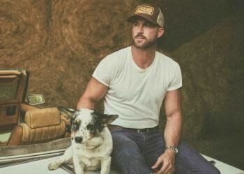‘Riley Green’s Duck Blind’ Scopes Out Midtown Nashville. | News ...