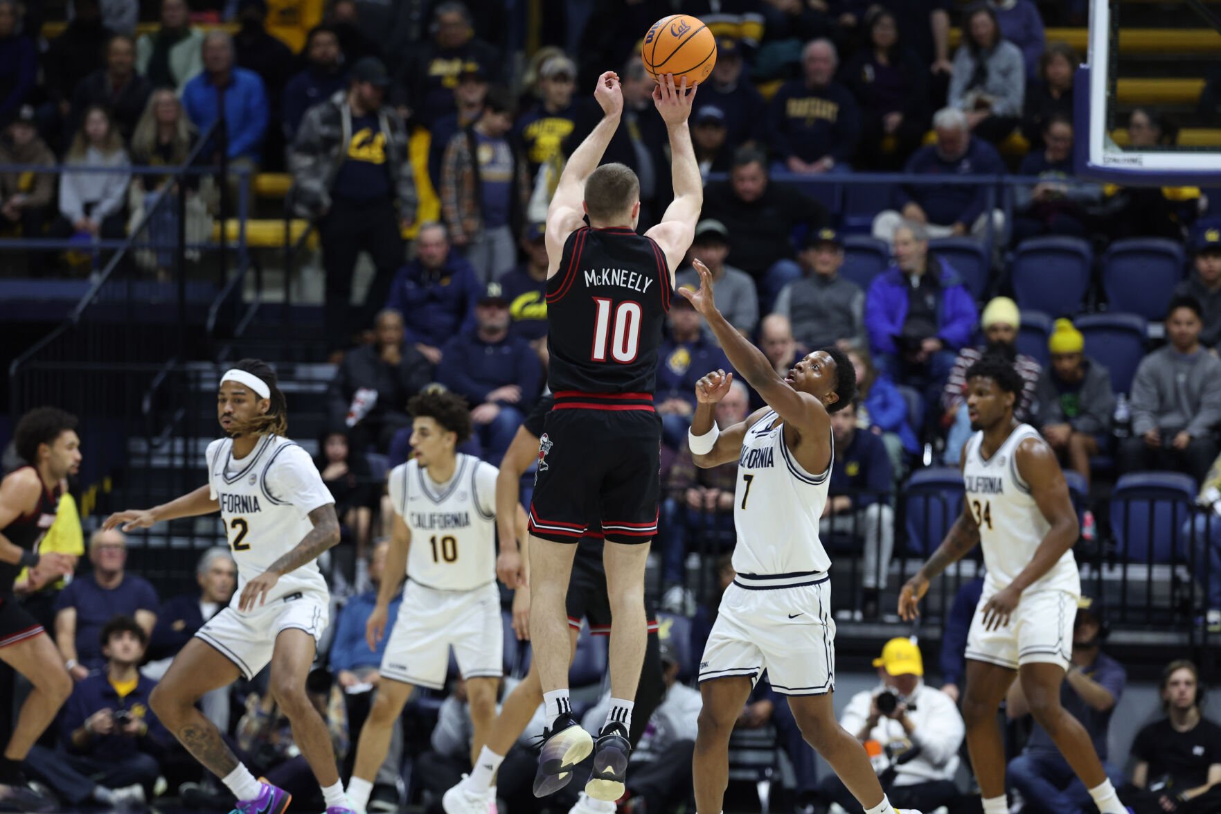 Louisville California Basketball | Sports | couriernews.com