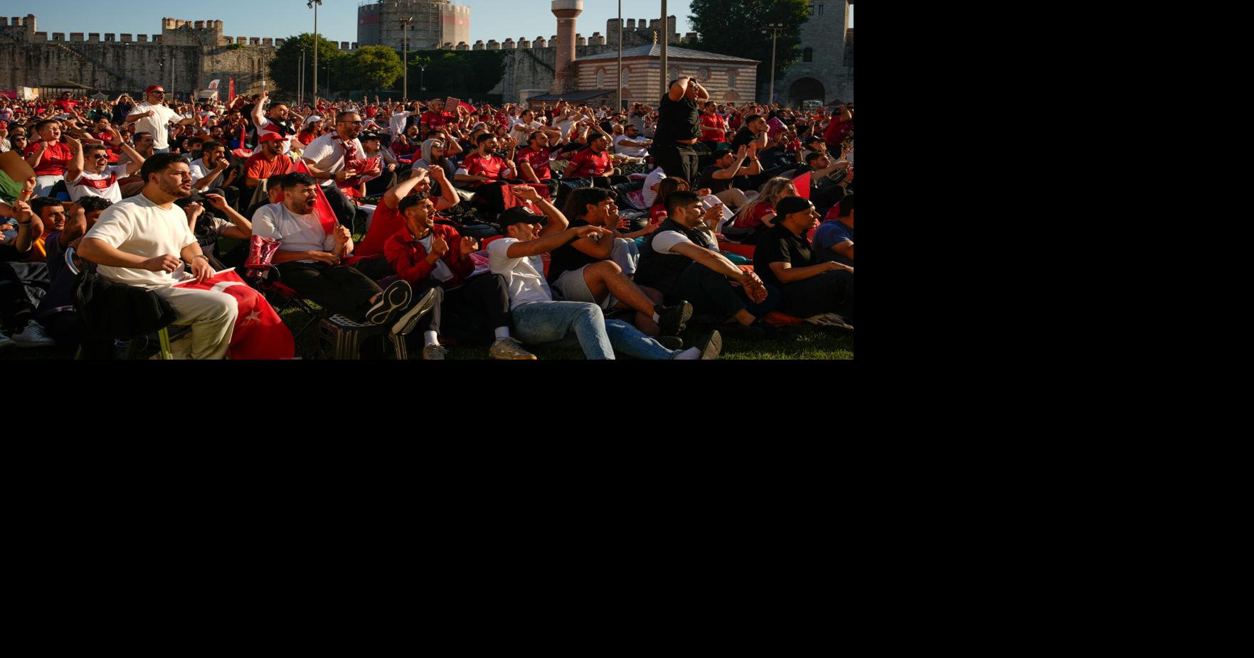 Turkey WCup Soccer Reaction | Sports | couriernews.com