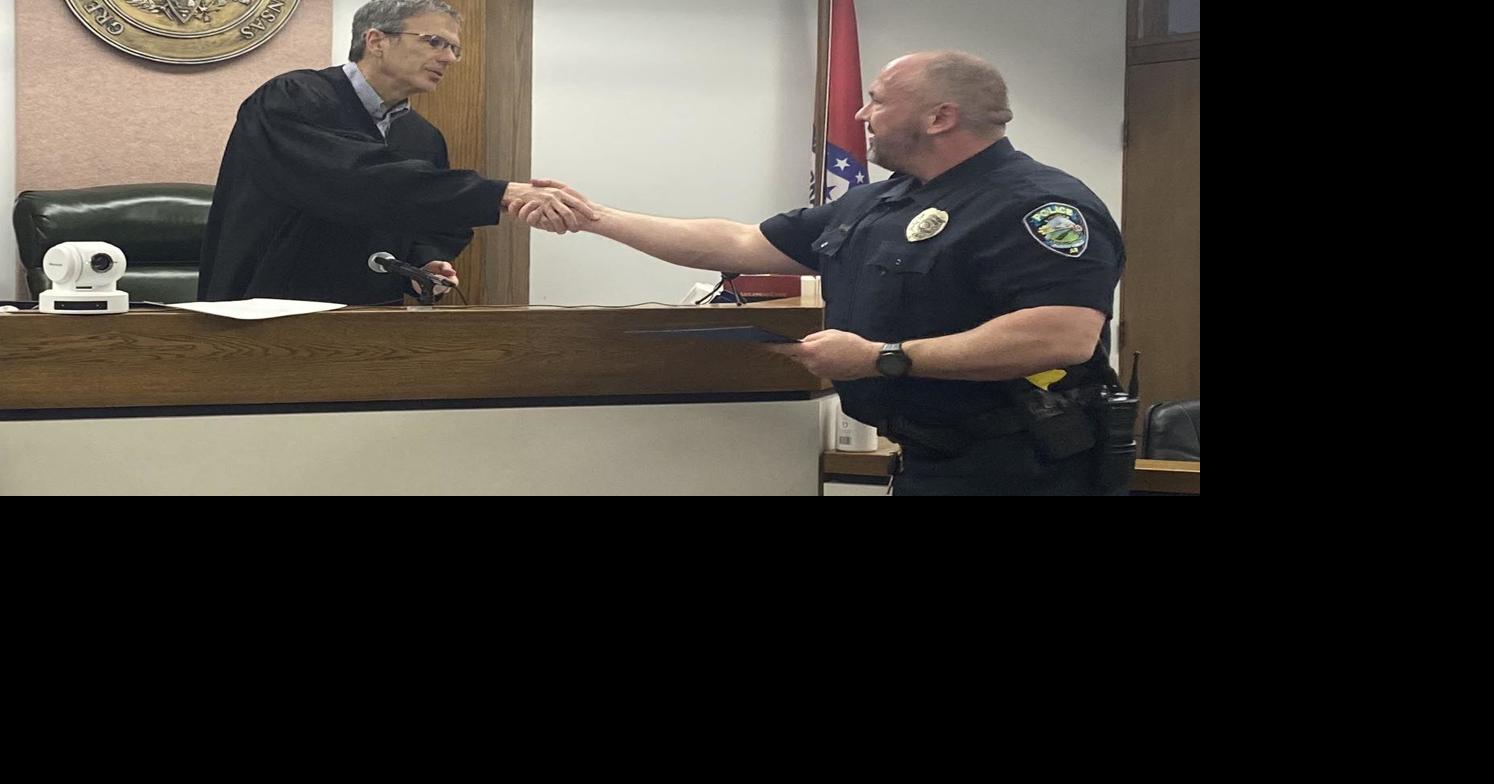 Robinson honored by Juvenile Drug Court | News | couriernews.com