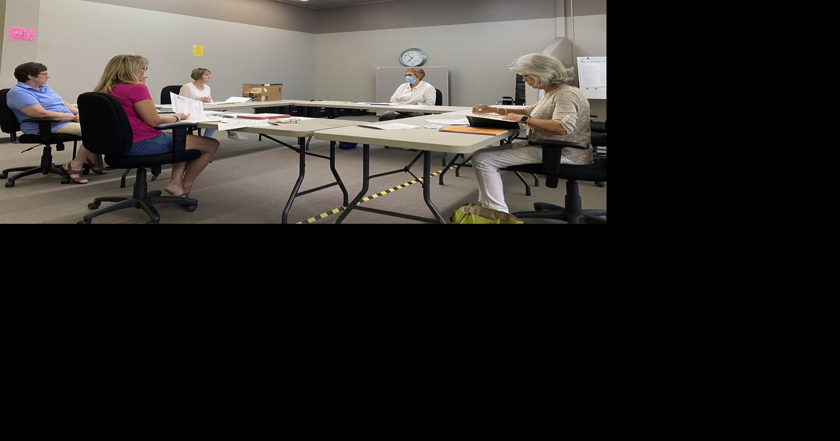 PCEC reviews state guidelines | News | couriernews.com