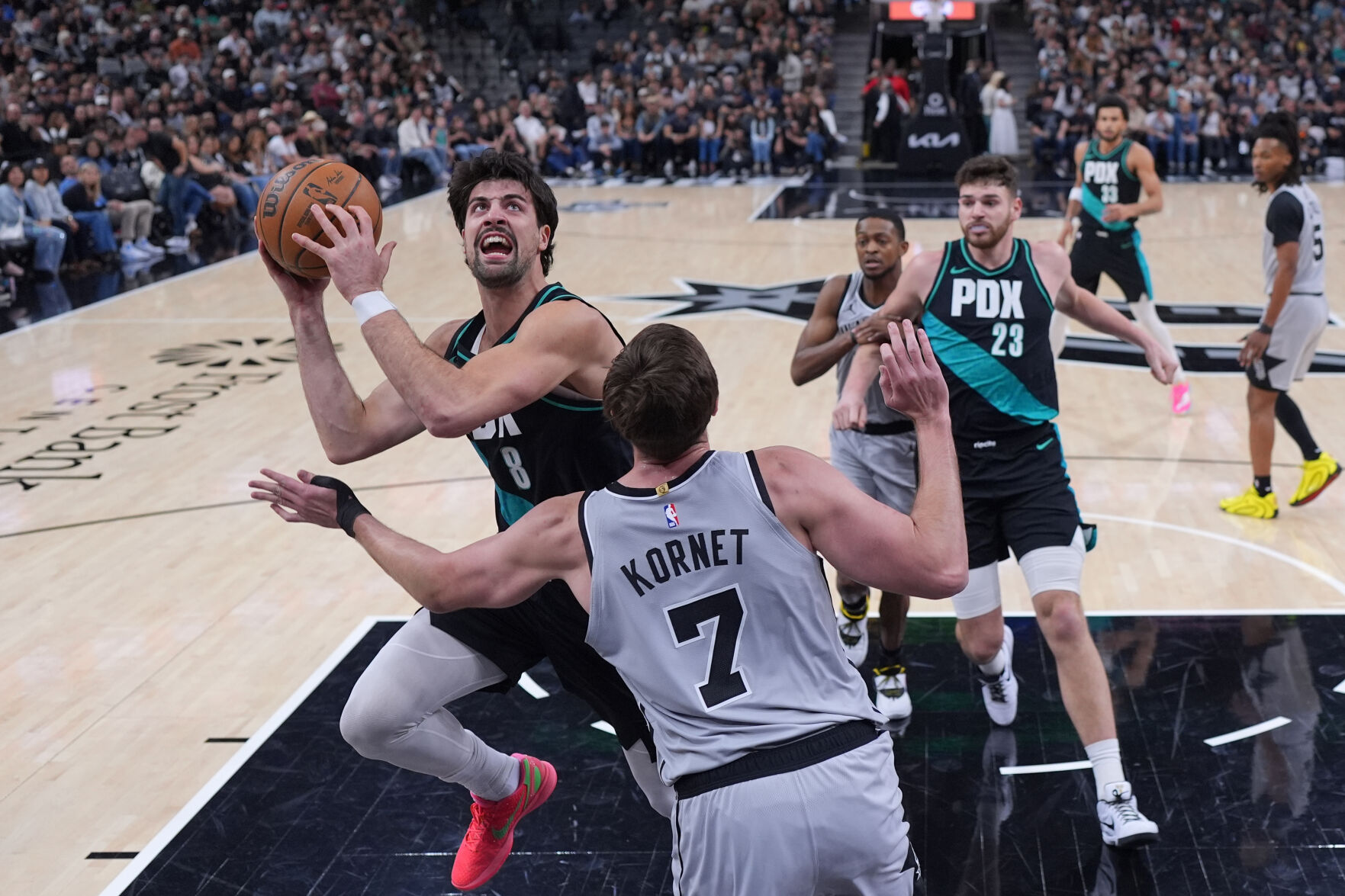 Trail Blazers Spurs Basketball | Sports | couriernews.com