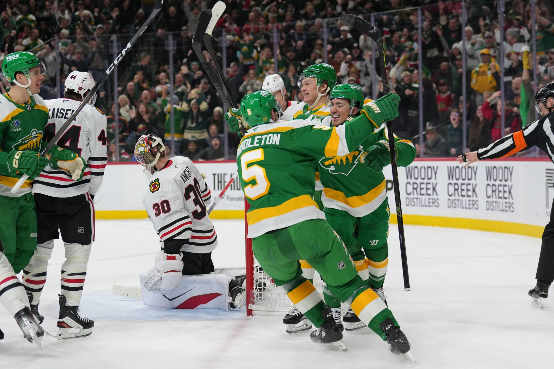 Blackhawks Wild Hockey | Sports | couriernews.com