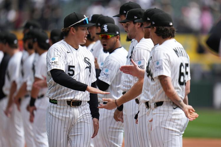 Peters' single caps 2-run 10th as White Sox beat Blue Jays 5-4 in home ...