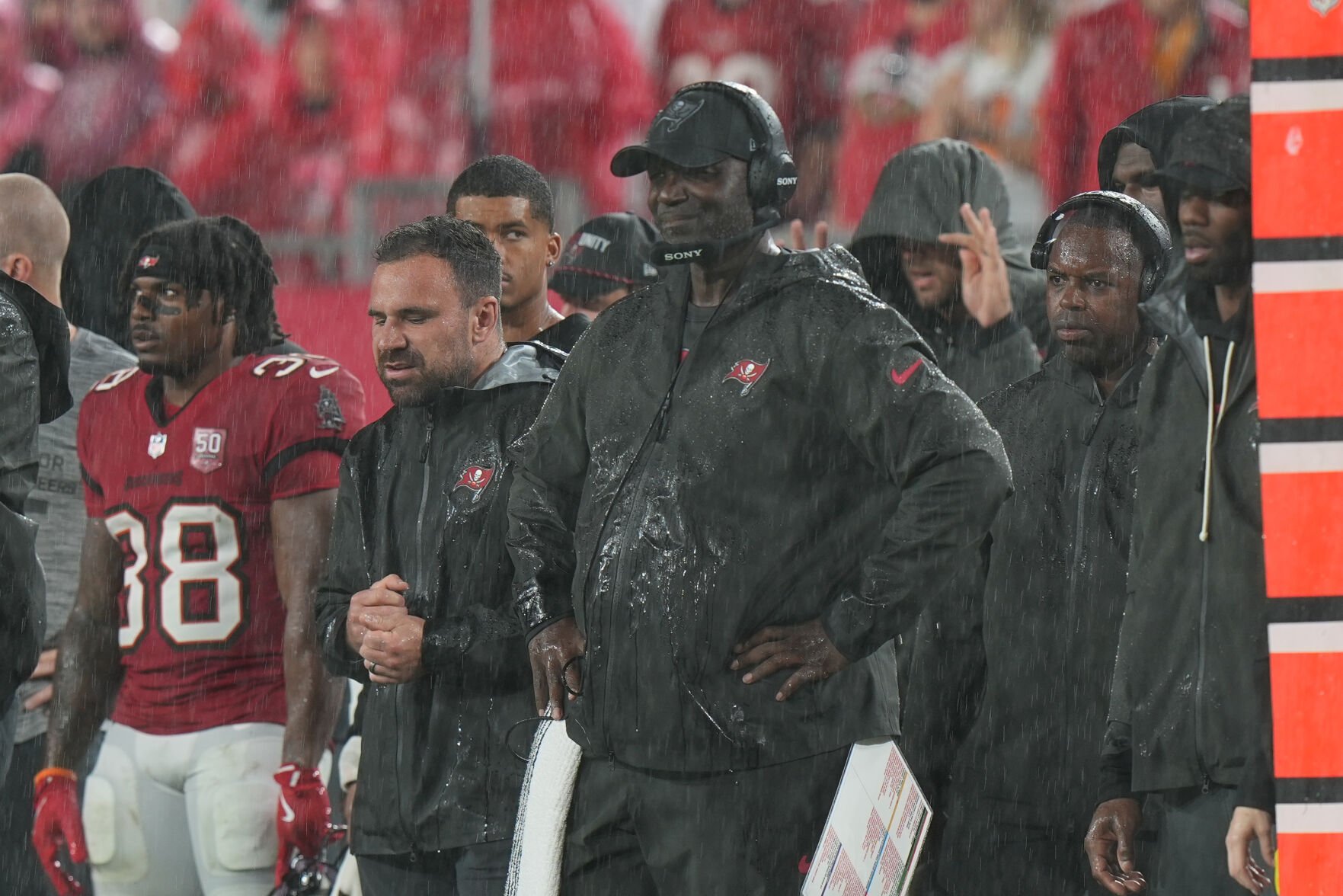 Panthers Buccaneers Football | Sports | couriernews.com