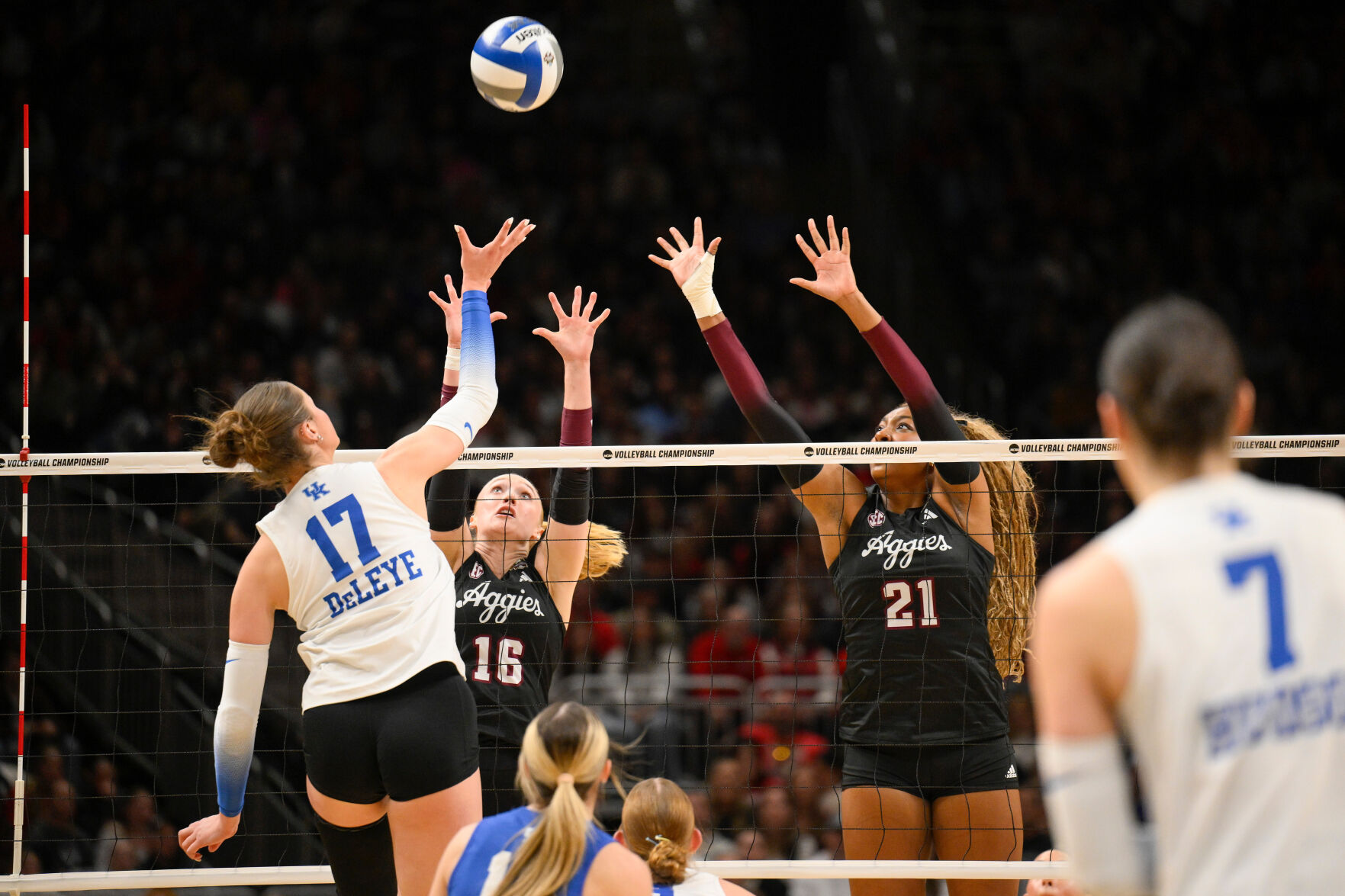 NCAA Championship Volleyball | Sports | couriernews.com