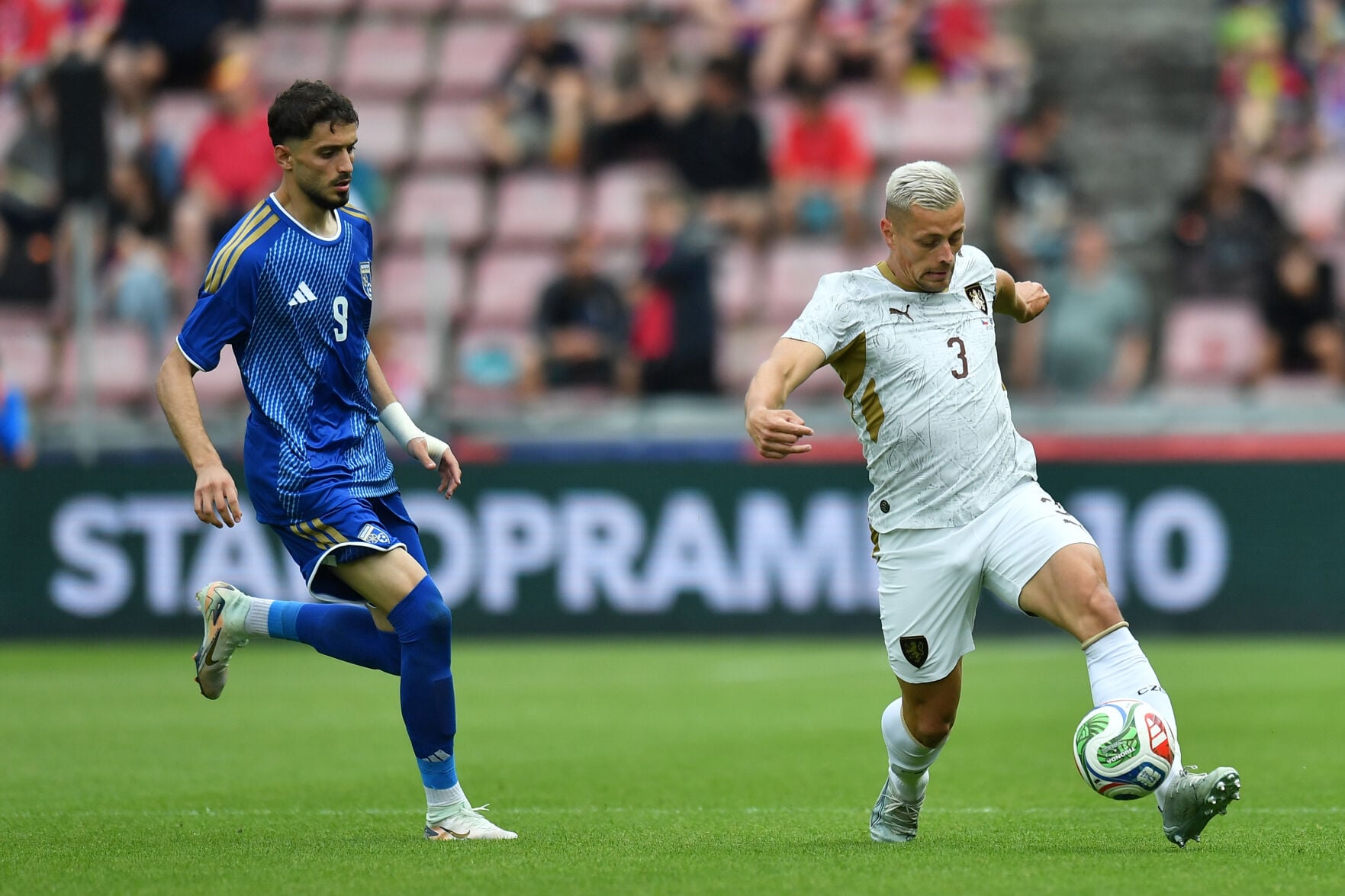 Czech Republic Kosovo Soccer | Sports | couriernews.com