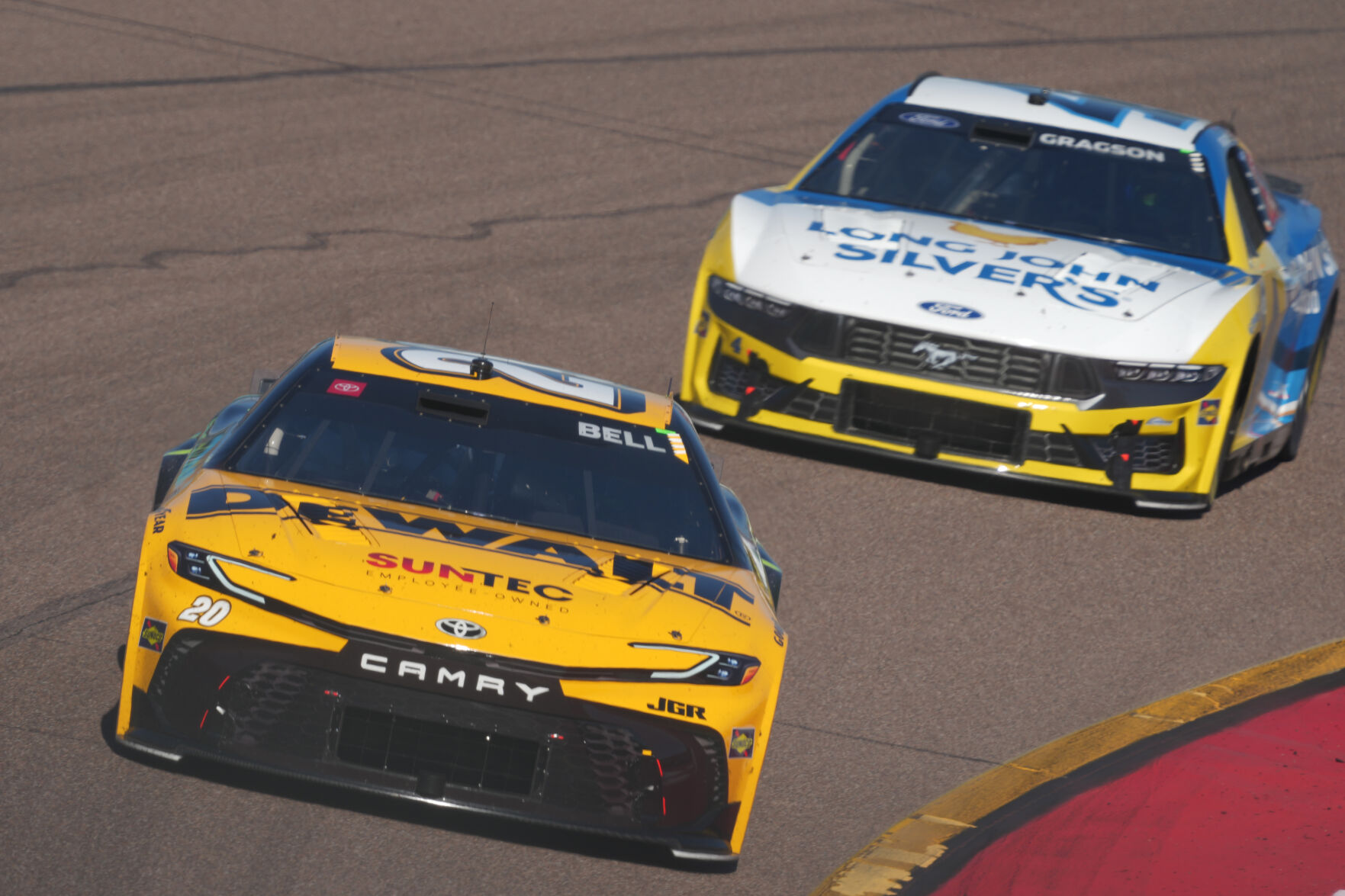NASCAR Phoenix Auto Racing | Sports | couriernews.com
